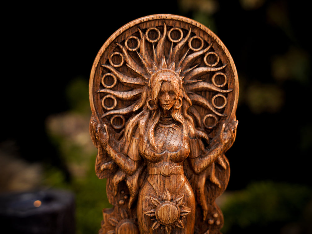 Sol goddess statue, Sunna wooden figurine