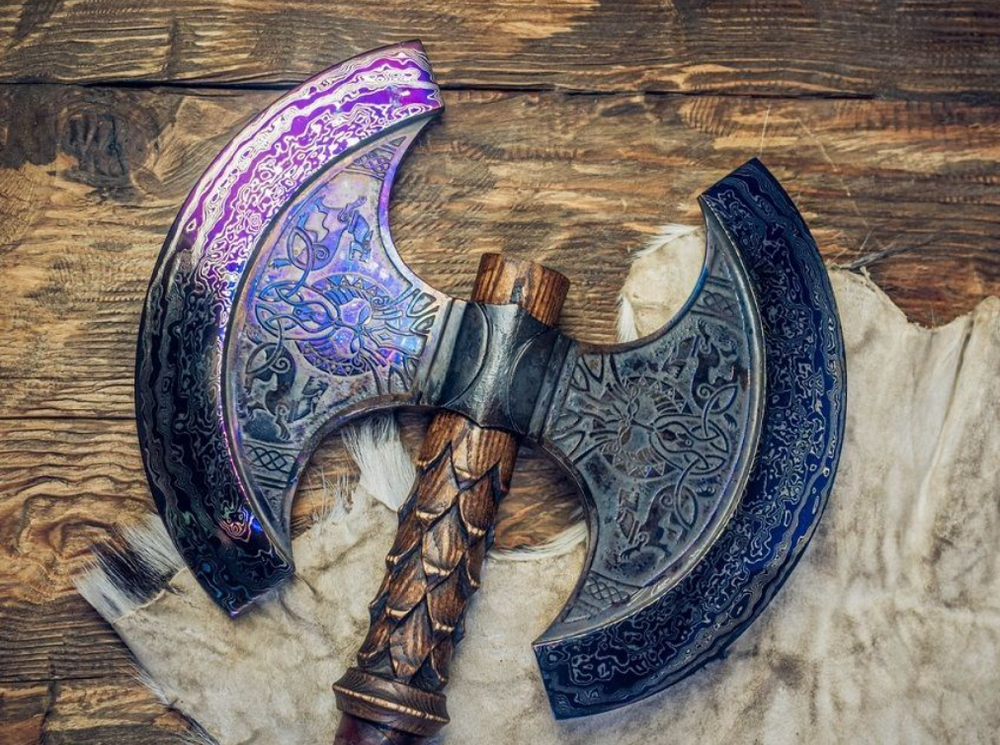 Double sided battle axe │Authentic Viking axes!