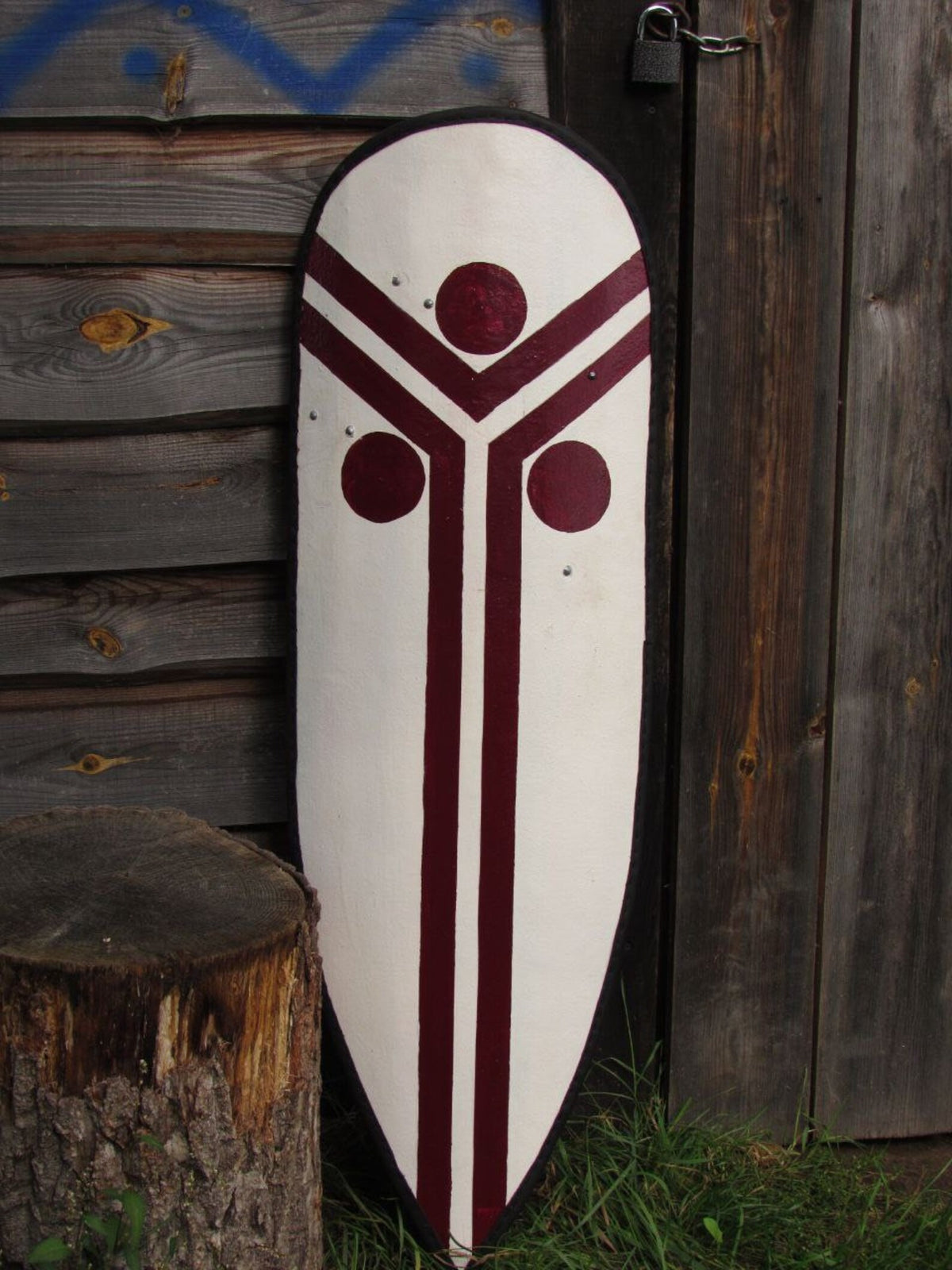 Kite shield, almond shaped shield, norman shield for sale – Valhallaworld