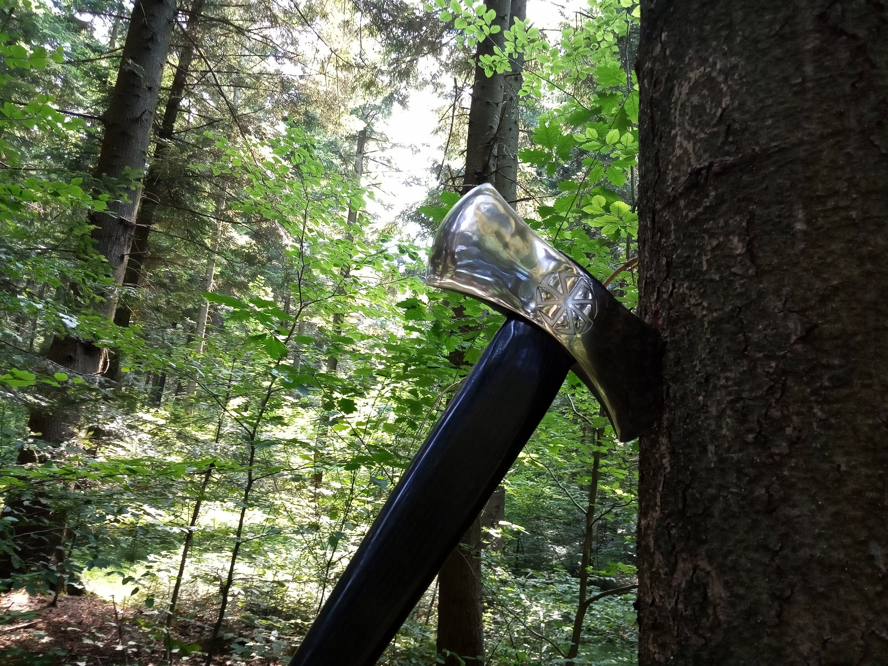 Double sided battle axe │Authentic Viking axes! – Valhallaworld